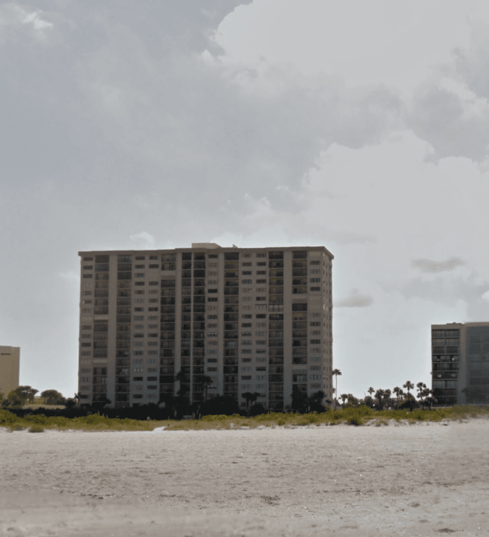 Photo Gallery - Landmark Towers